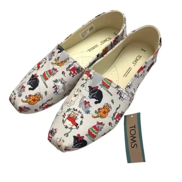 Toms | Shoes | Nwt Toms Belmont Light Gray Holidaychristmas Cats Slip ...